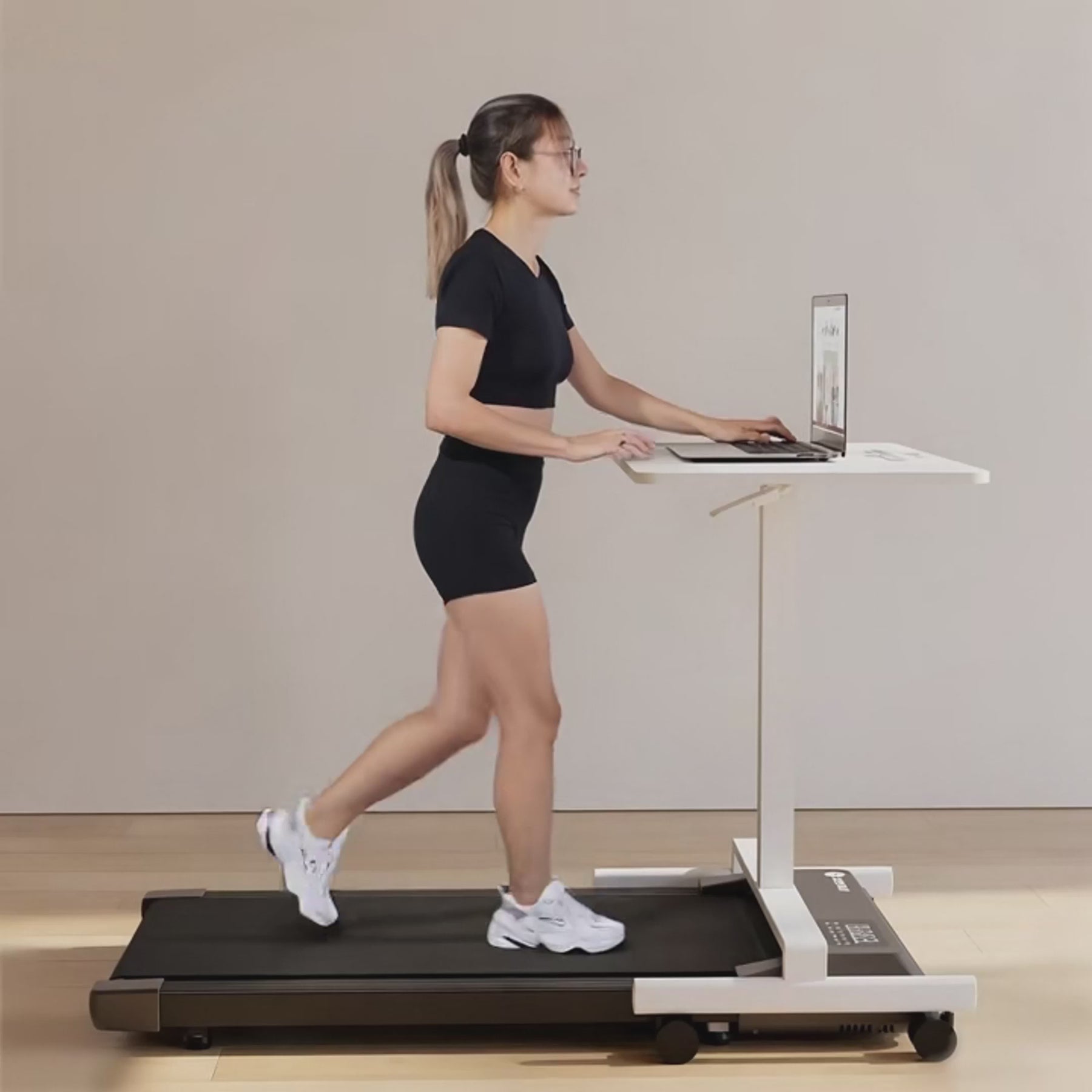 DeerRun Q1 Urban Plus Smart Walking pad Treadmill with Remote Control